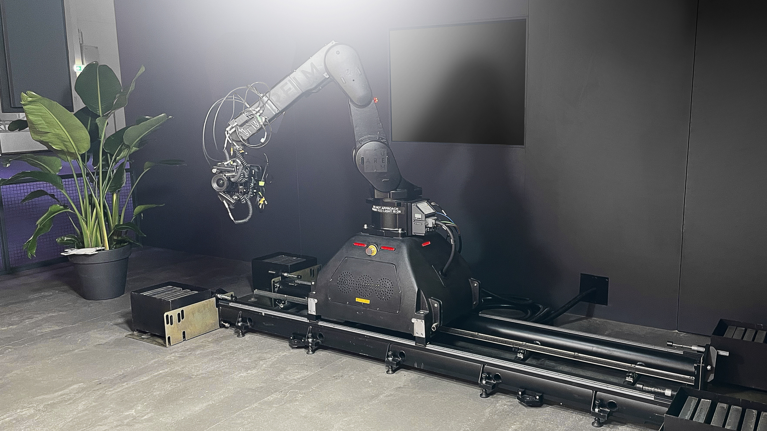 High End GLAMBOT Kameraroboter für dein Event mieten